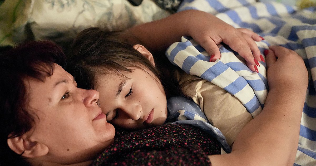 Liza (12) uit Oekraïne droomt van haar thuis | War Child